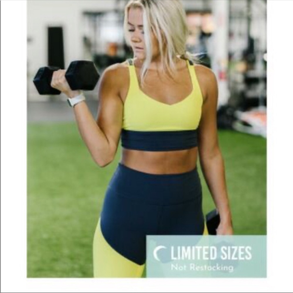 Zyia Parallel Luxe Sports Bra - Gem